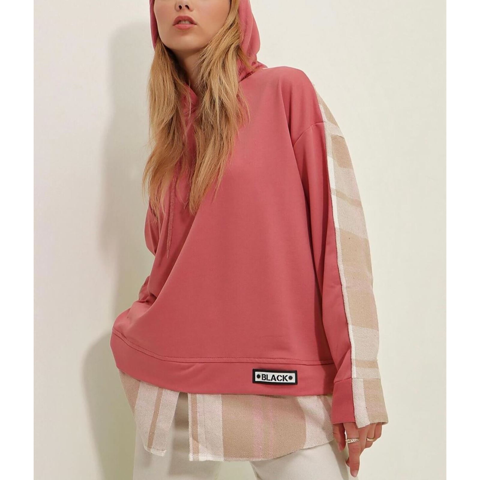 Pembe Kaşe Detay Sweat