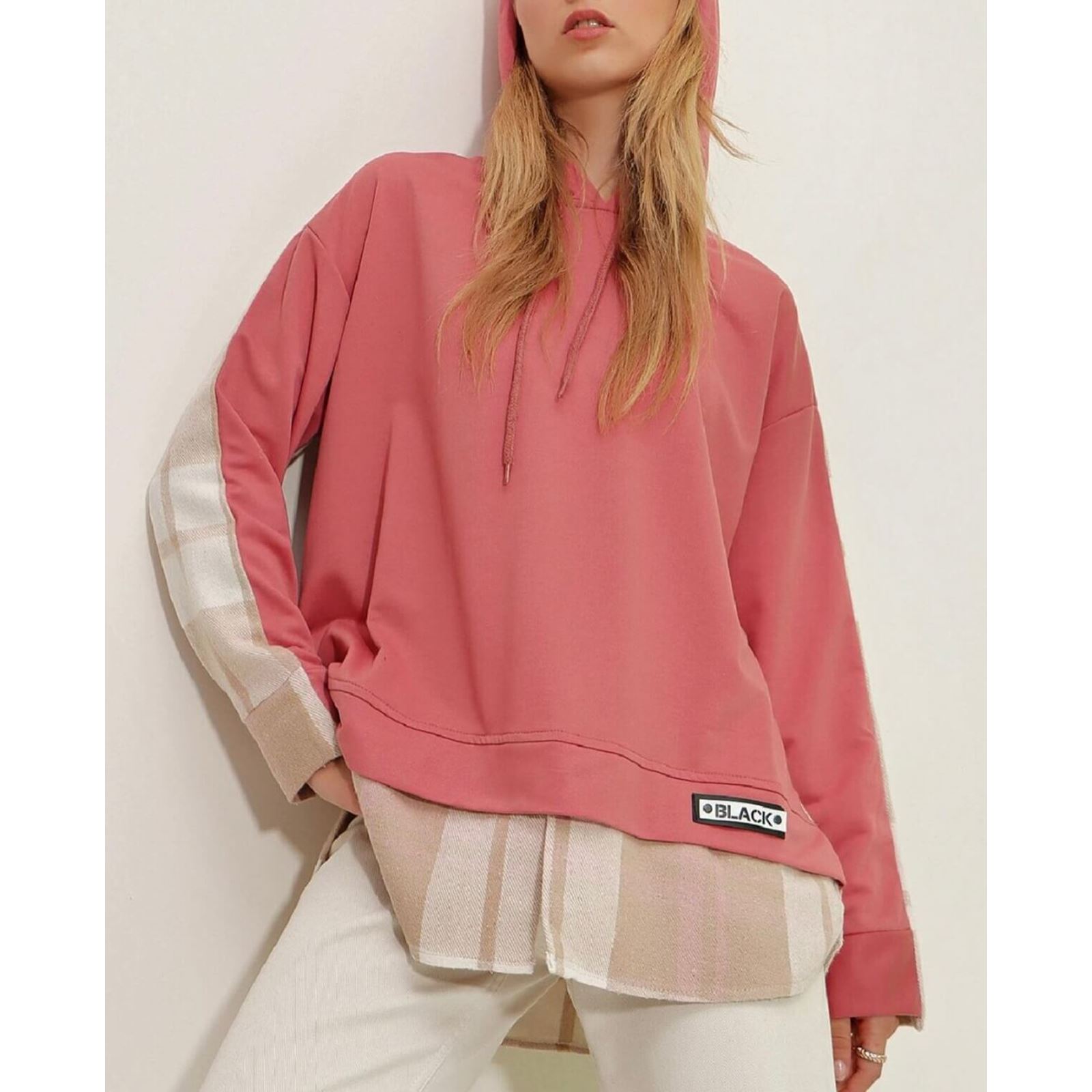 Pembe Kaşe Detay Sweat