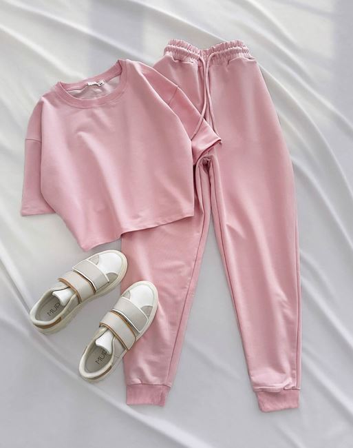 Eşofman Takımları